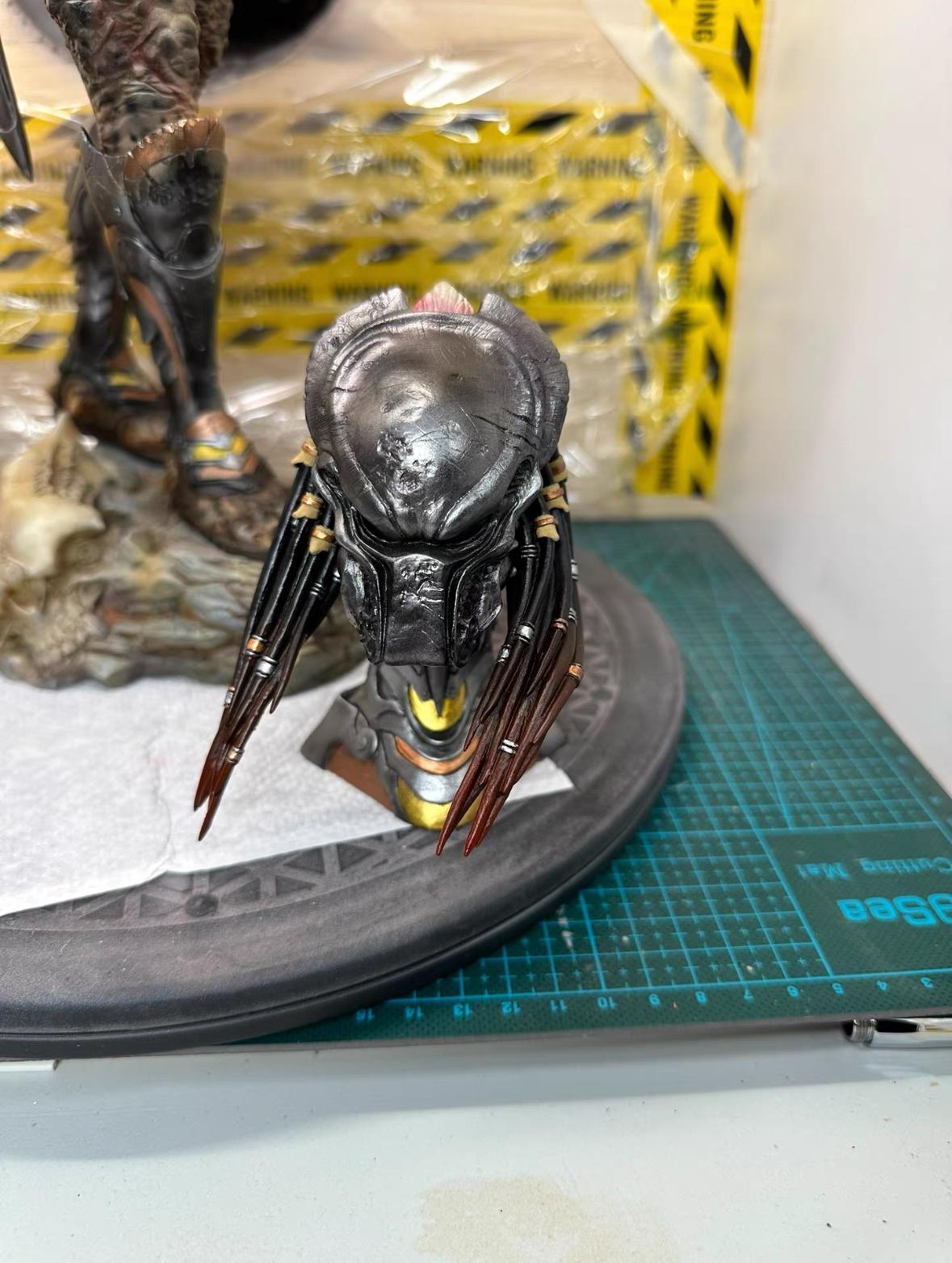 Narin LONE HUNTER RAZZRX Predator Figure: 1/6 Scale, Hand-painted - Etsy