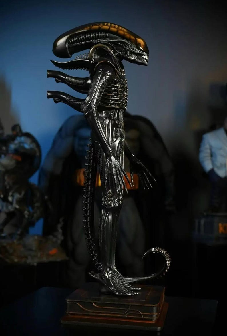 Alien Full Body Statue – Polystone Resin Collectible Figurine ...