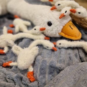 Knitted Goose Pattern | Cute Keychain or Bag Charm | Easy Knit Toy ...
