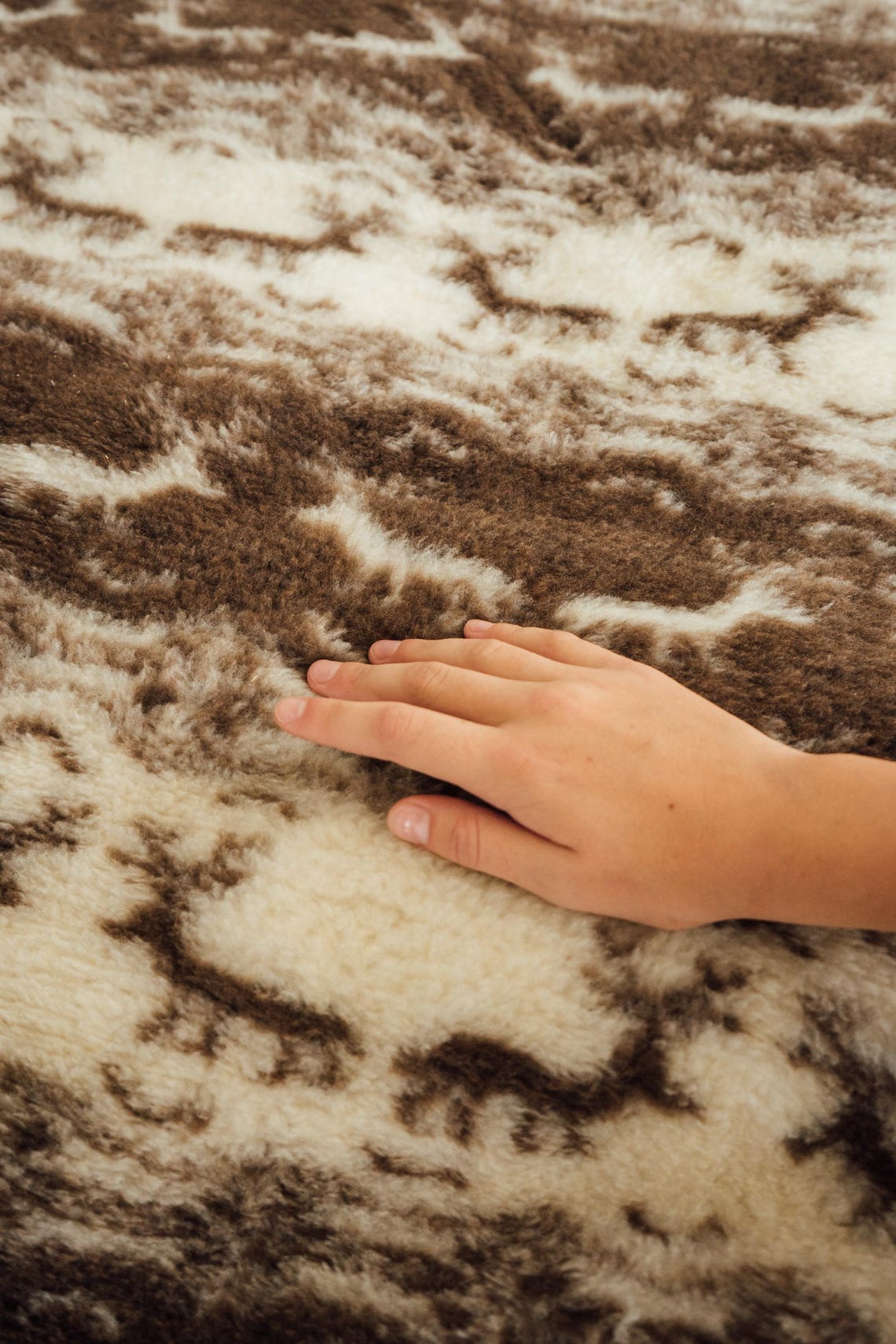 Cozy Sheep Wool Blanket – Soft, Warm & Lightweight Throw - Etsy