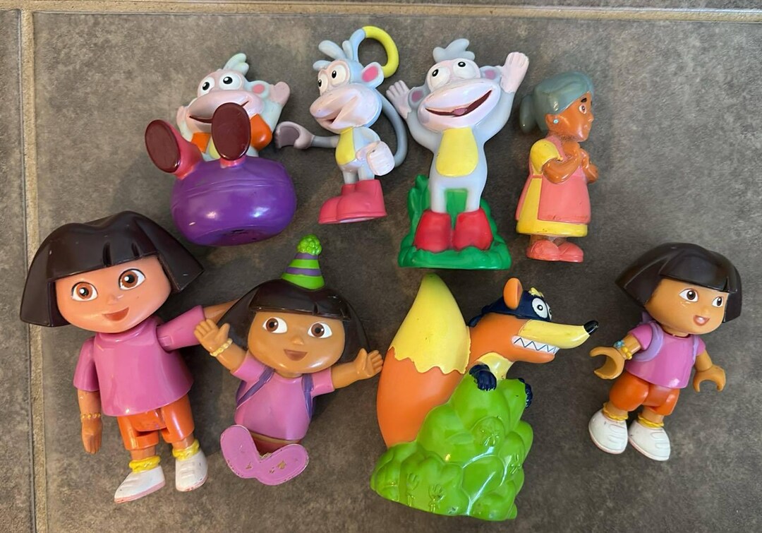 2005 Dora the Explorer Action Figure Doll Toy Lot 8 Included Boots ...