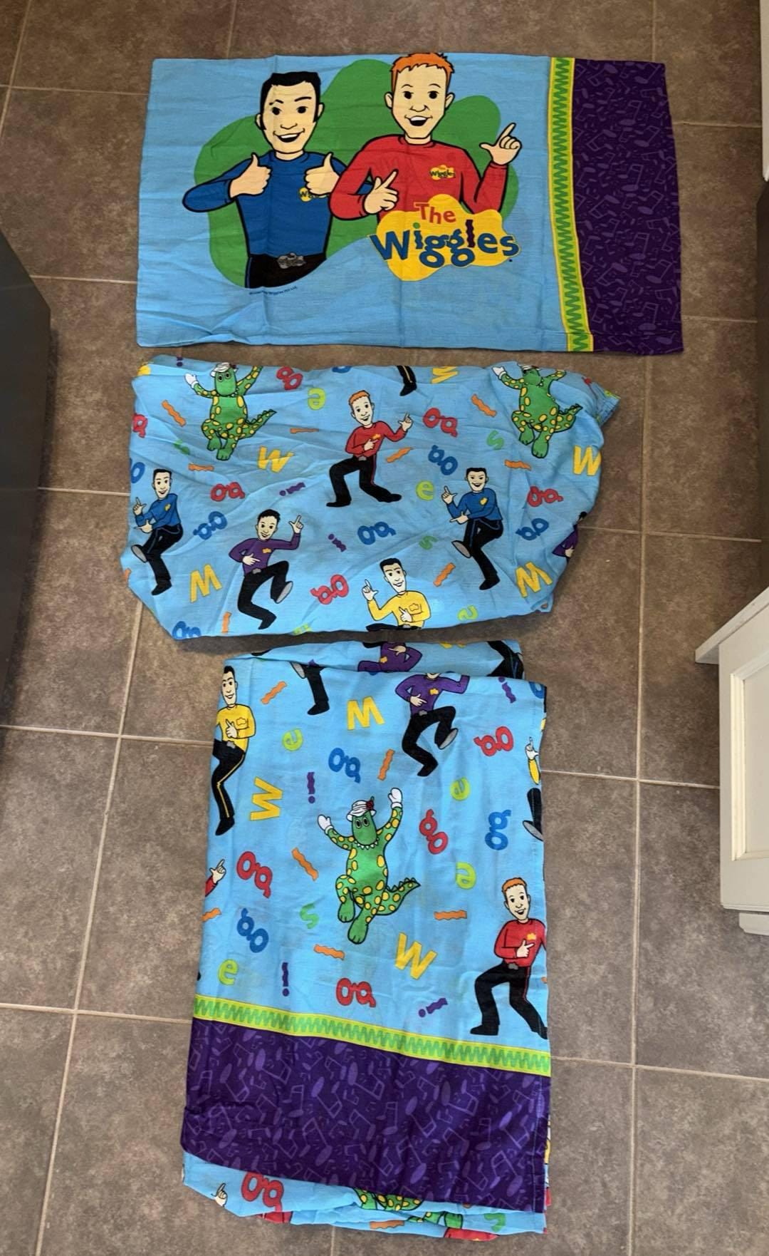 Vintage the Wiggles Bedding Sheets Twin Size Flat Sheet Fitted Sheet ...