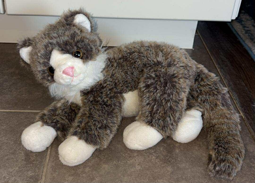 TY Classic Tabby Cat Brindle Plush Stuffed Animal Realistic 14" O ...
