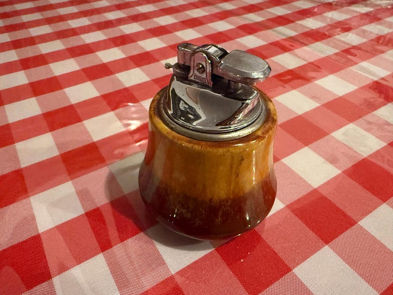 Vintage Butane Lighter – Retro Collectible, Refillable – Untested - Etsy