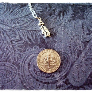 Silver Holly Leaf Necklace - Sterling Silver Holly Leaf Charm on a ...