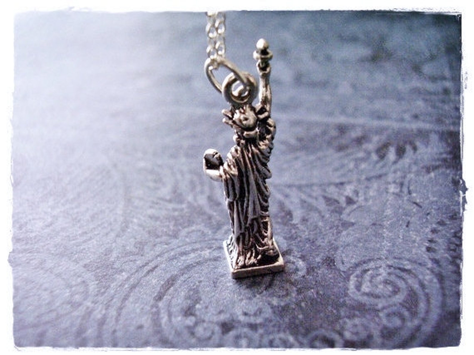 Silver Statue of Liberty Necklace - Sterling Silver Statue of Liberty ...