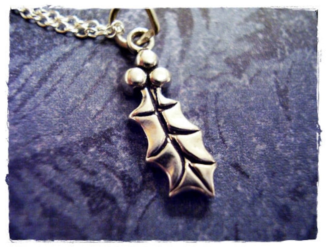 Silver Holly Leaf Necklace - Sterling Silver Holly Leaf Charm on a ...
