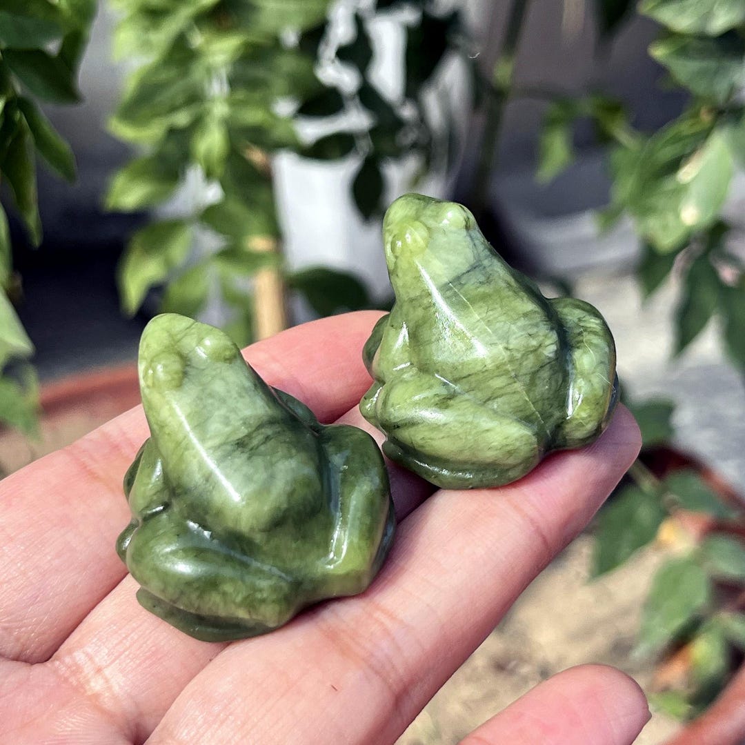 Green Jade Frog Statue: Hand-carved Gemstone Animal Sculpture - Etsy