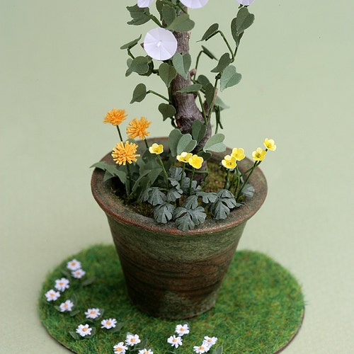 Lawn Daisy Paper Flower Kit for 1/12th Scale Dollhouses - Etsy