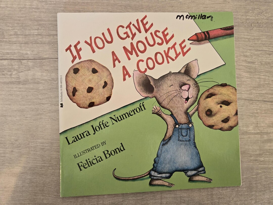 If You Give a Mouse a Cookie, A Vintage Children's Book - Etsy