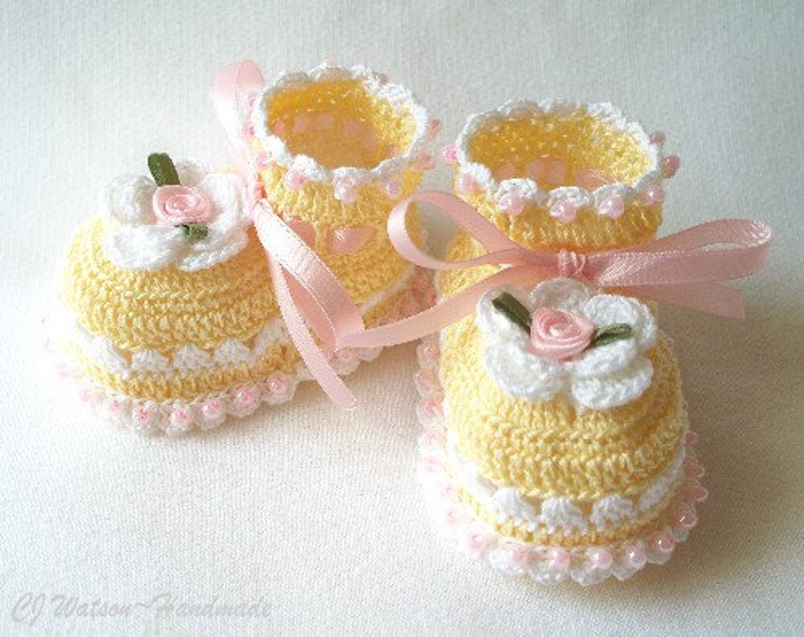 PDF Pattern Crocheted Baby Booties Springtime Baby Booties | Etsy