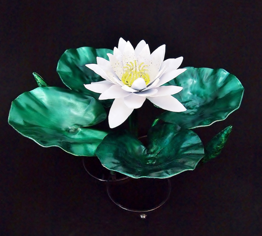 Water Lily and Pads Copper and Brass Handmade Metal Sculpture - Etsy 日本
