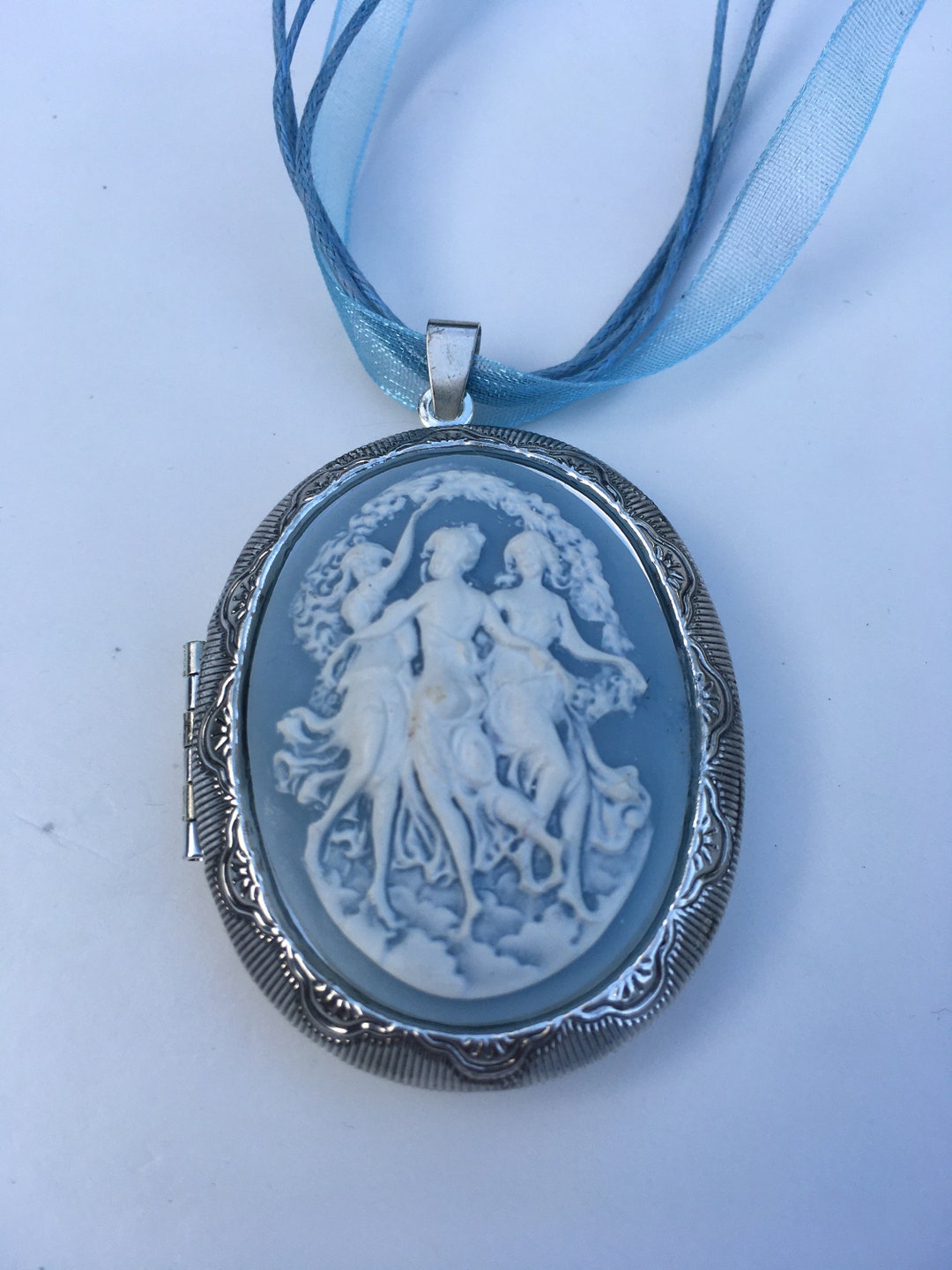 Three Muses, Cameo Locket Necklace,three Fates,dancing Sisters,resin ...