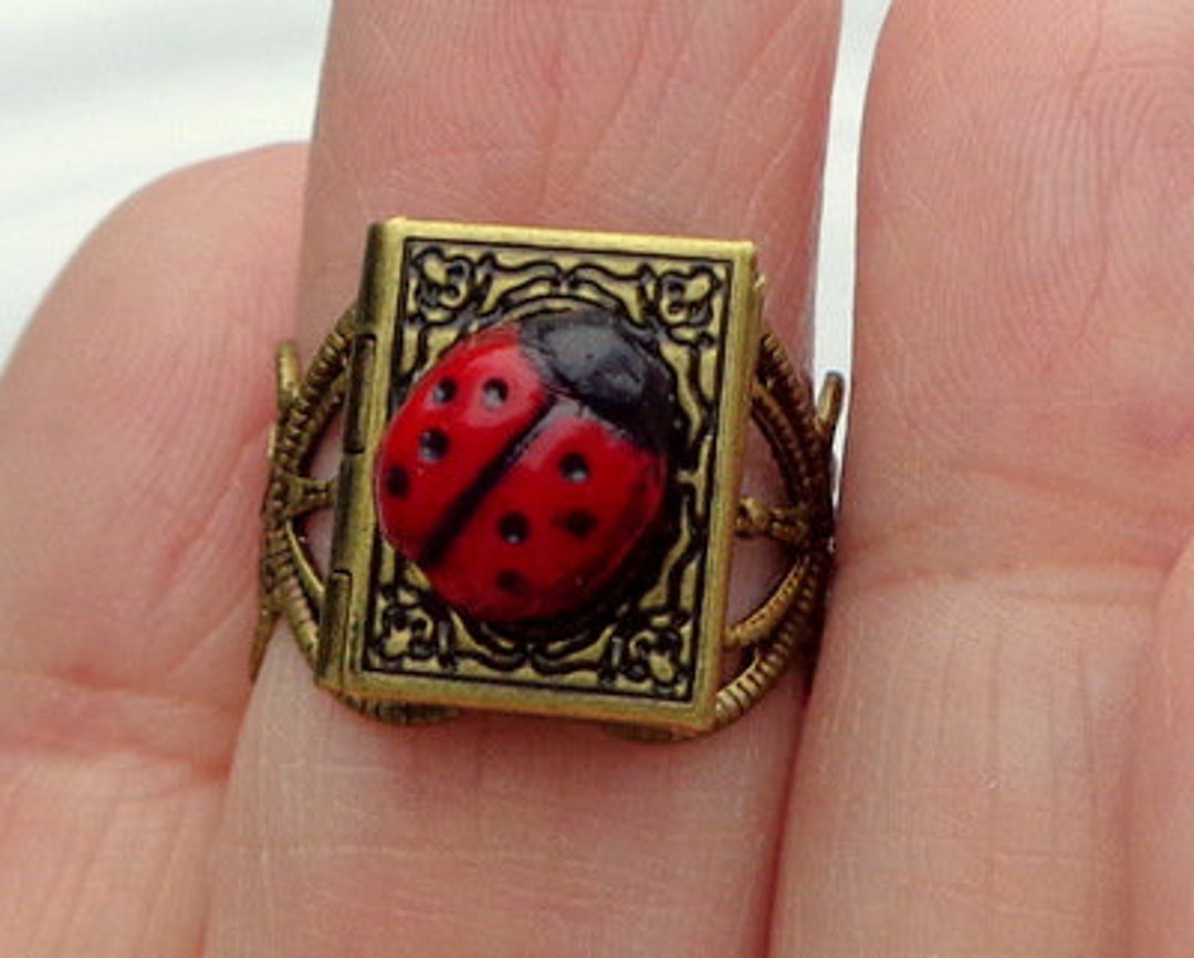 Lady Bug Locket Ring, Vintage Glass Lady Bug, Antiqued Brass, Holds Two ...