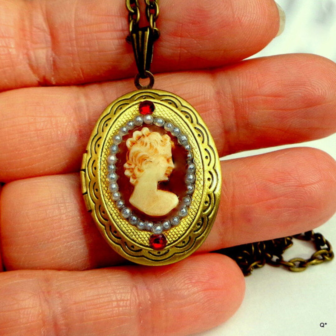 Hand Carved Conch Shell, Victorian Locket Necklace,neo Victorian,cameo ...