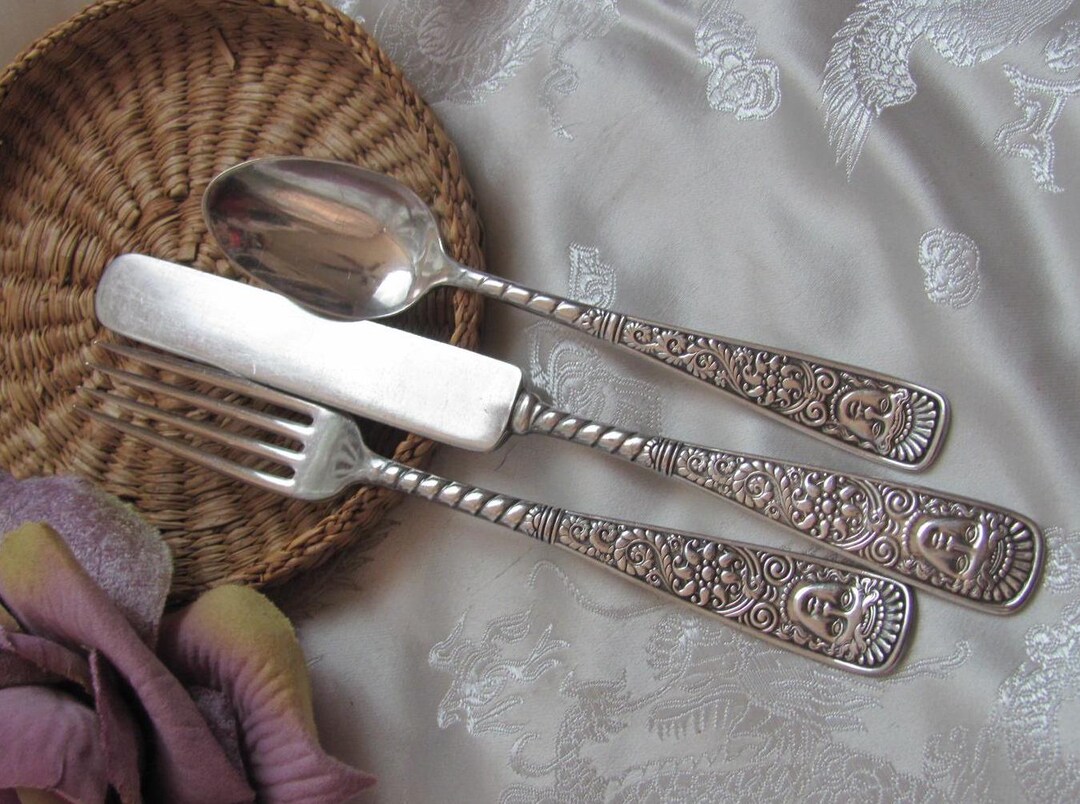 Assyrian Head 1886 Pattern RARE // Youth Child Size Fork Spoon Knife ...