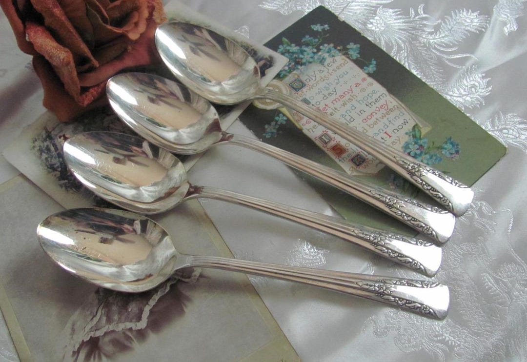 Camelia Pattern - Silver Plate Tablespoon Soup Spoon Set of 4 ...