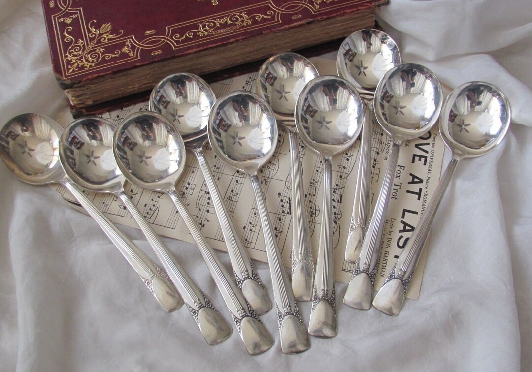 Embassy // Set of 10 Silver Plate Gumbo Soup Spoons Antique Vintage ...
