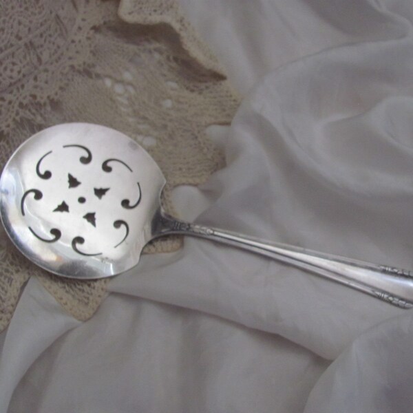 Tomato Server - Etsy