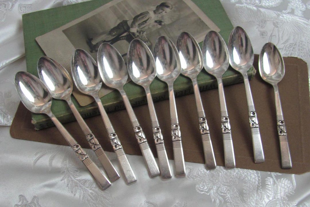 Morning Star Pattern // Set of 10 Vintage Silver Plate Small Demitasse ...