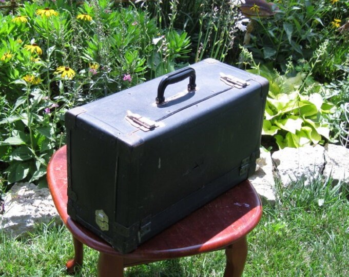 Vintage Salesman Display Case - Etsy