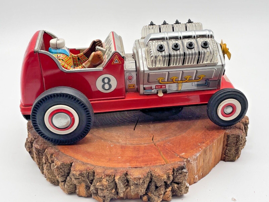 Vintage Daiya Made in Japan V8 Roadster Tin Toy Litho Battery Toy-2388. ...