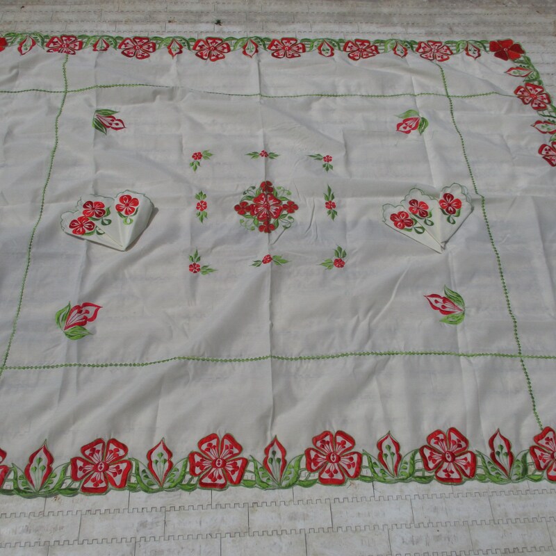 Embroidered Tablecloths - Etsy
