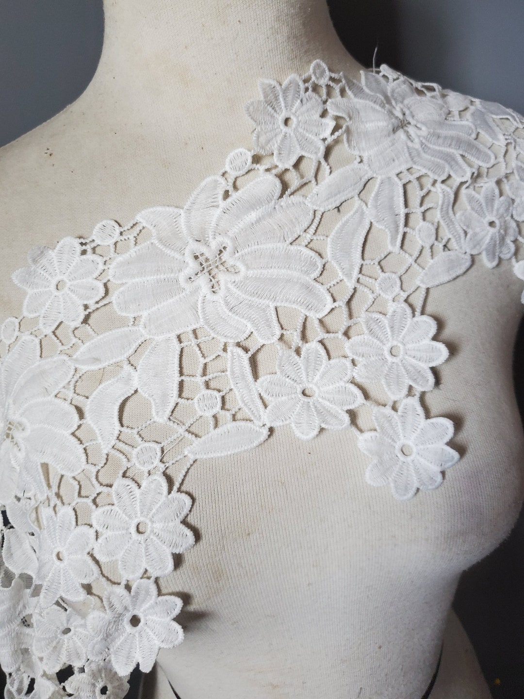 Sewing Trim / Craft Lace /white Color Embroidered Trim 1 Yards Listing ...