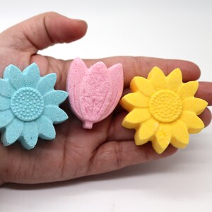 8 Flower-shaped Bath Bombs Bath Fizzy, Bath Fizzies, Bath Fizzie, Tulip ...