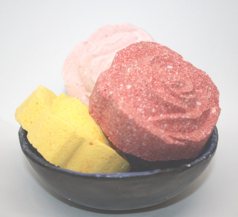 Large Rose Bath Bomb - Flower Bath Bomb, Bath Fizzy, Bath Fizzie, Party ...