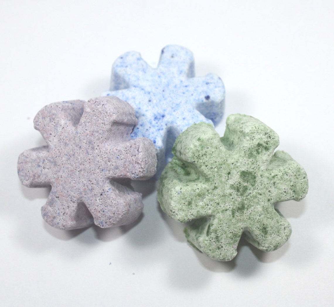 One Dozen Snowflake Bath Bombs Bath Fizzies Bath Fizzys - Etsy