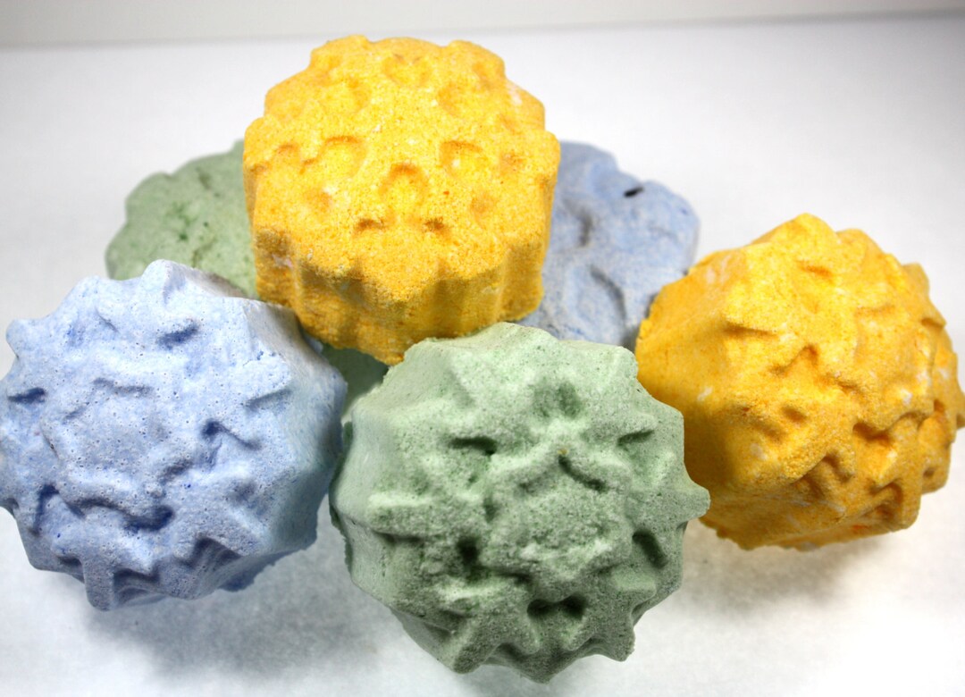 6 Snowflake Bath Bombs Snow, Blizzard, Winter, Bath Fizzies, Bath Bomb ...