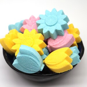 8 Flower-shaped Bath Bombs Bath Fizzy, Bath Fizzies, Bath Fizzie, Tulip ...