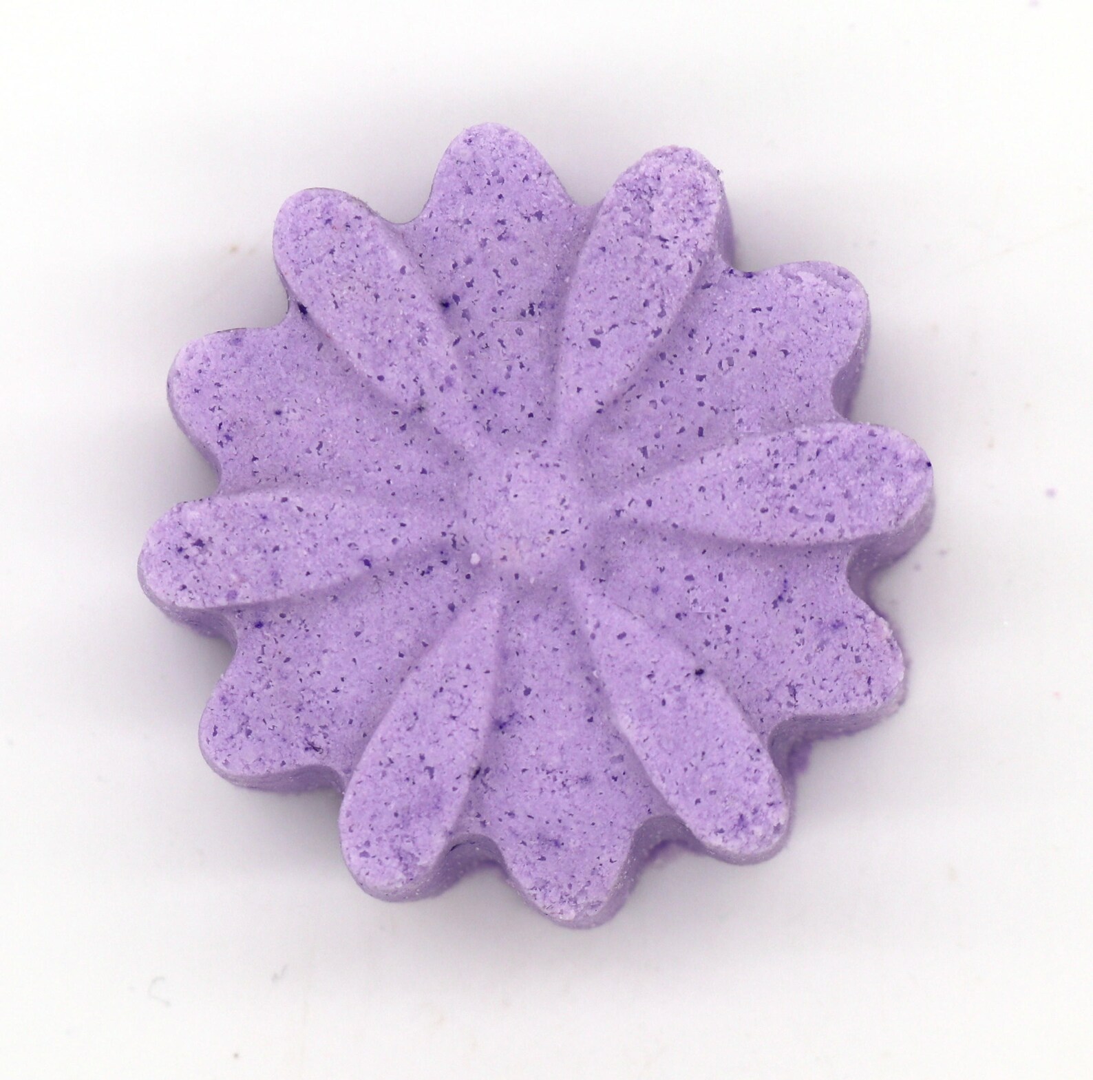 READY TO SHIP 4 Small Daisy Bath Bombs Bath Bombs Bath - Etsy