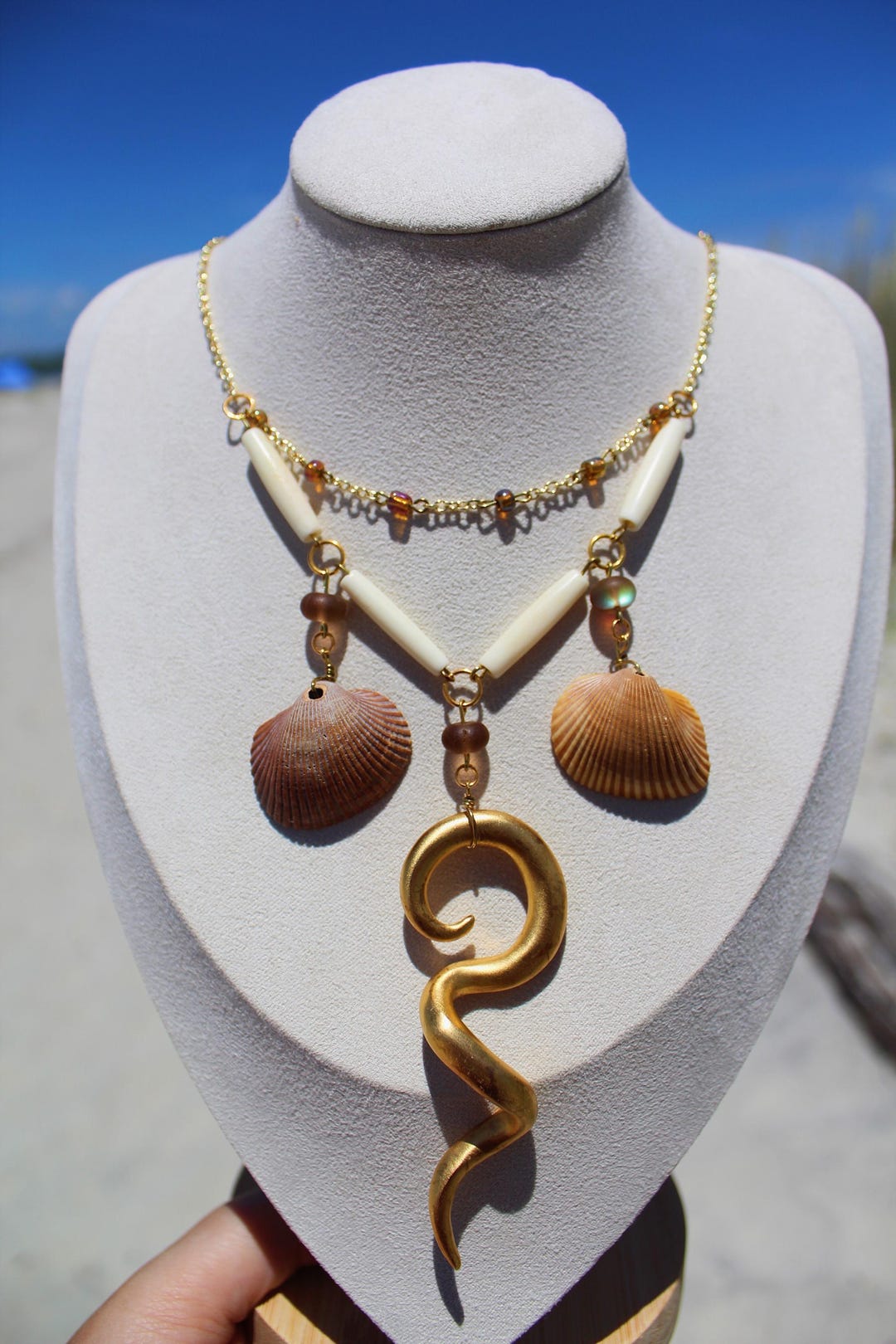 Clam Shell Necklace - Etsy