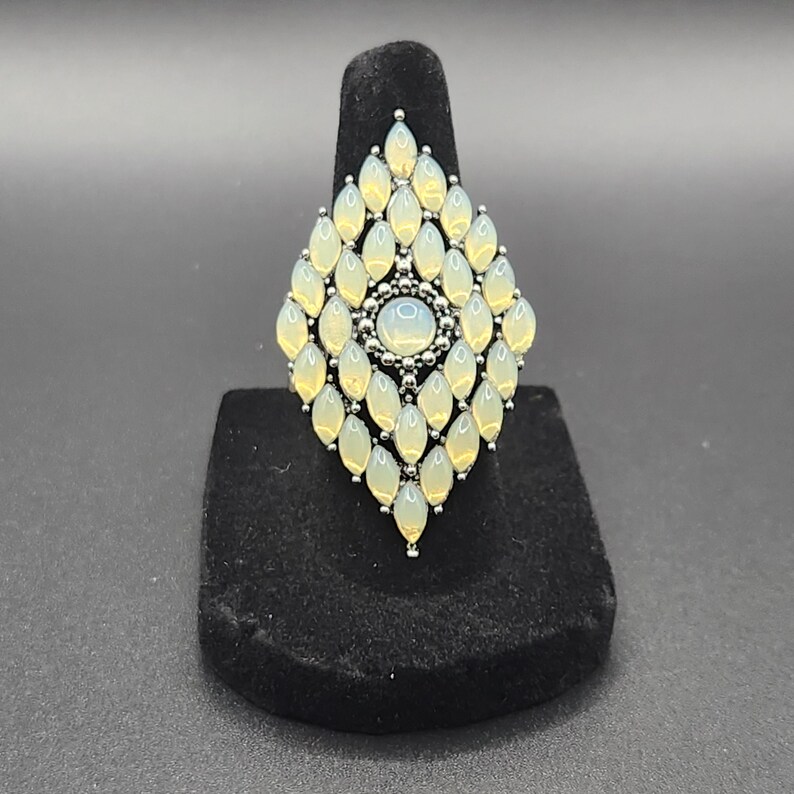 Stretchable Rings, Vintage Elastic Rings. Fashion Cocktail Rings ...