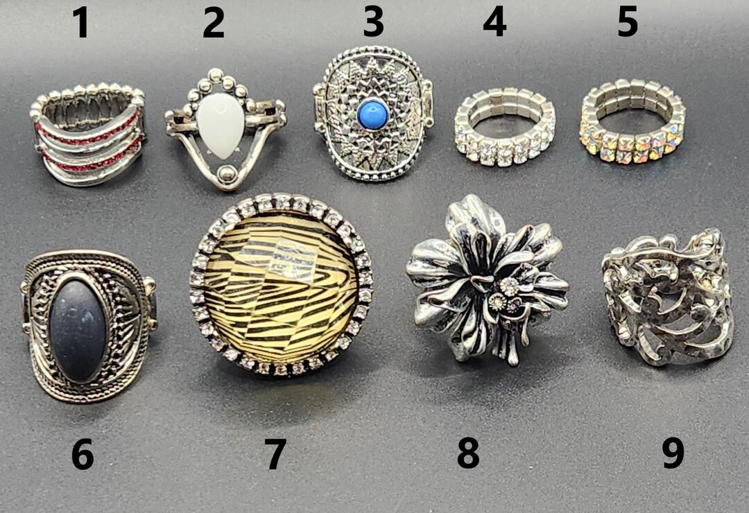 Stretchable Rings, Vintage Elastic Rings. Fashion Cocktail Rings ...