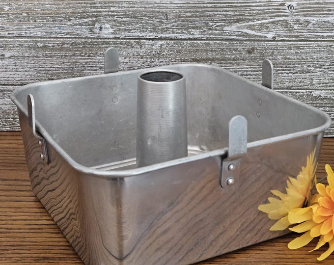 Mid-century Square Aluminum Comet Angel Food Cake Pan / 2 Piece Bundt ...