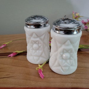 Vintage Fostoria Winburn White Milk Glass Salt and Pepper Shakers With ...
