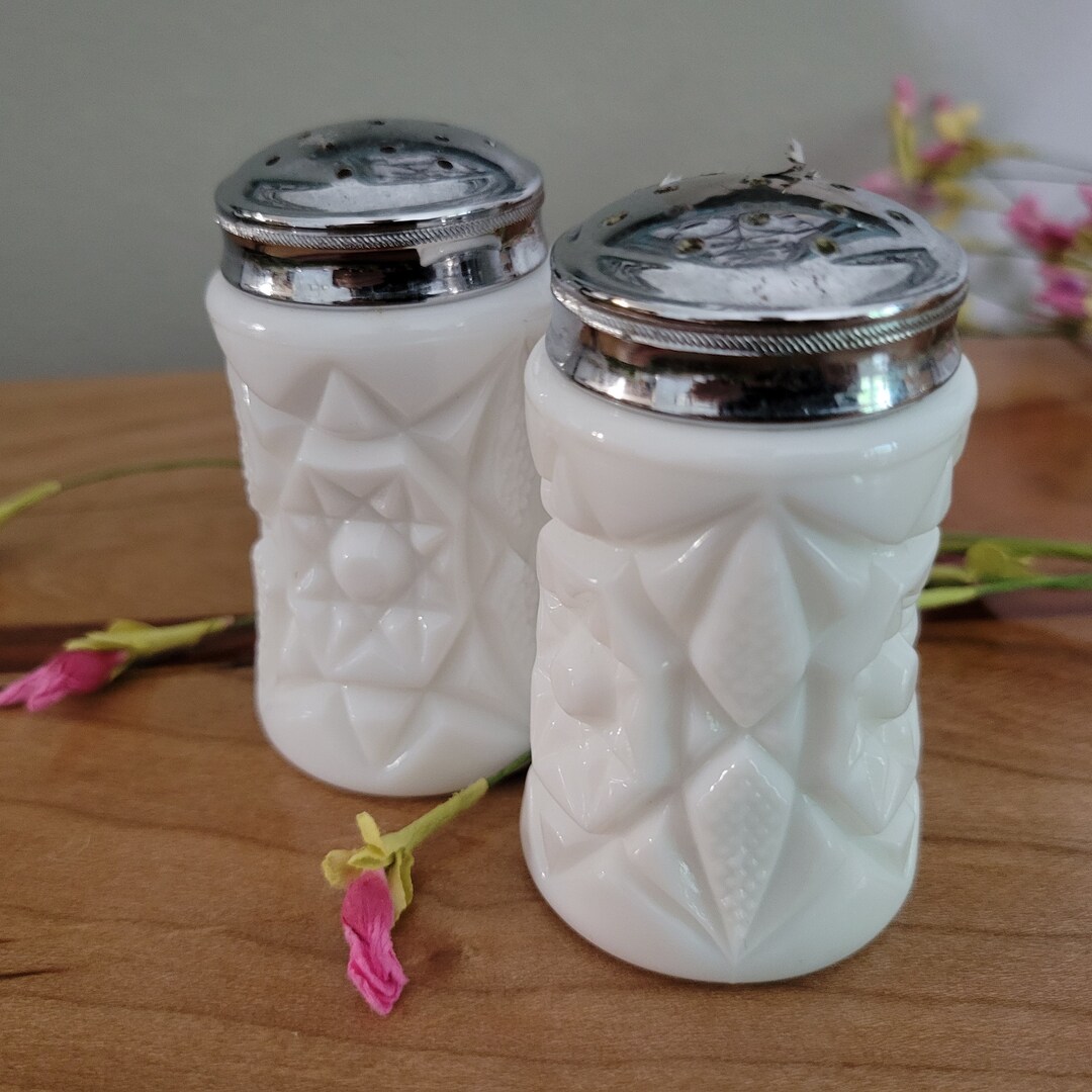 Vintage Fostoria Winburn White Milk Glass Salt and Pepper Shakers With ...