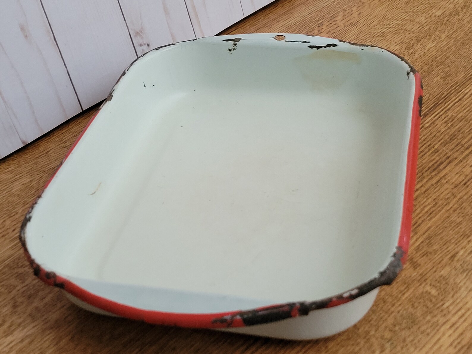 Old White Enamelware Cake Pan With Red Trim / Small Roasting - Etsy