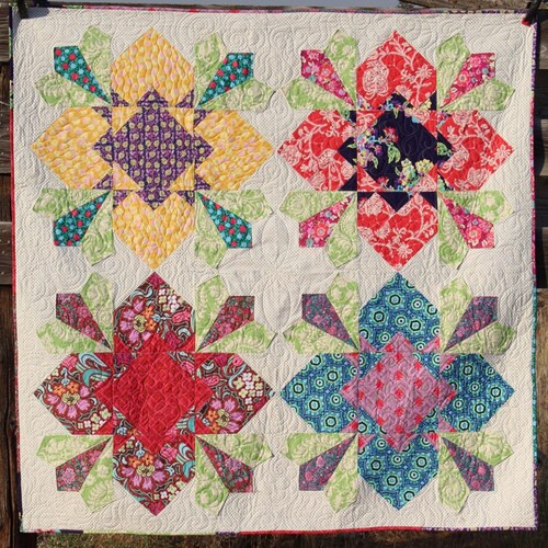 I Like Big Blooms Digital Quilt Pattern - Etsy
