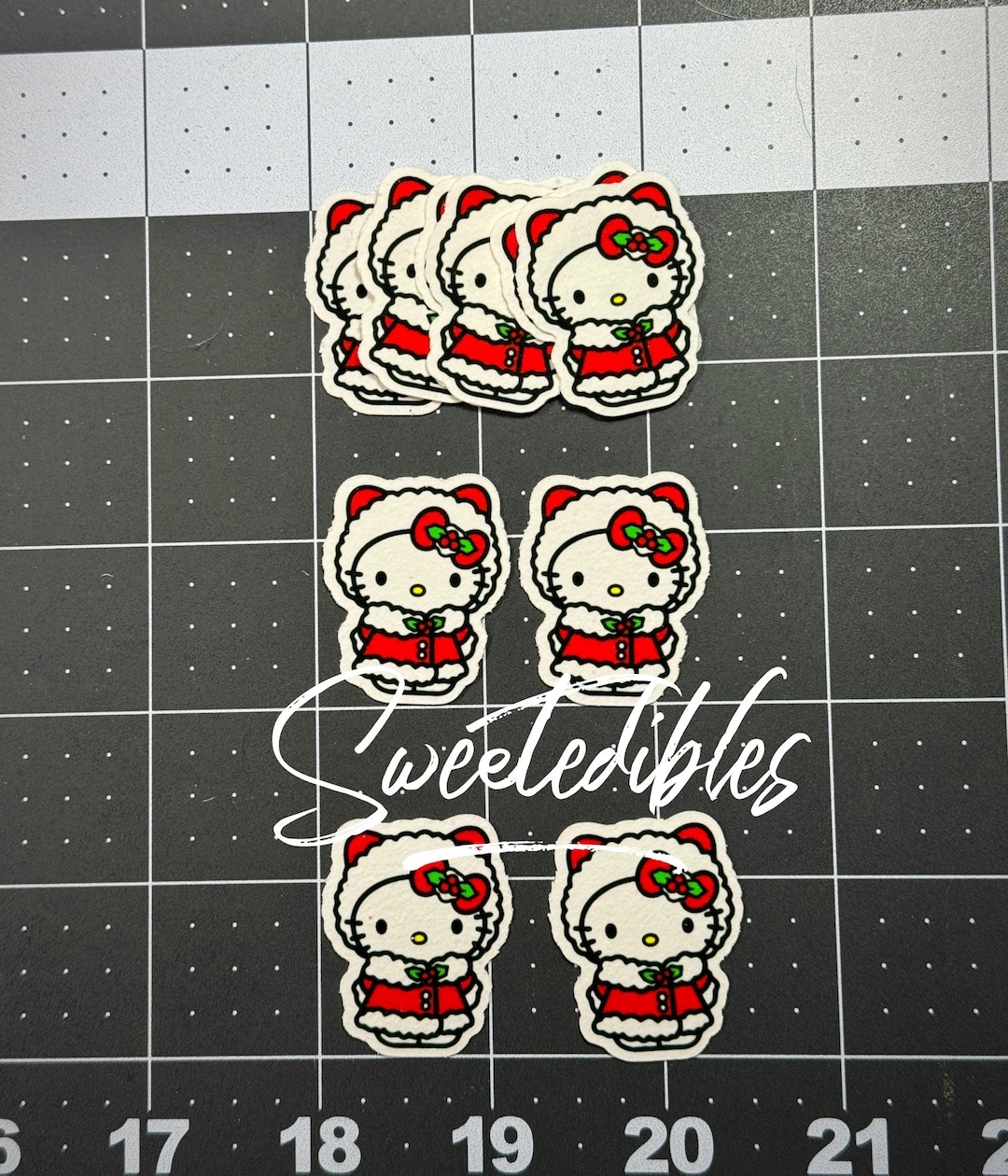 Edible Smart Paper Hello Kitty Santa - Etsy