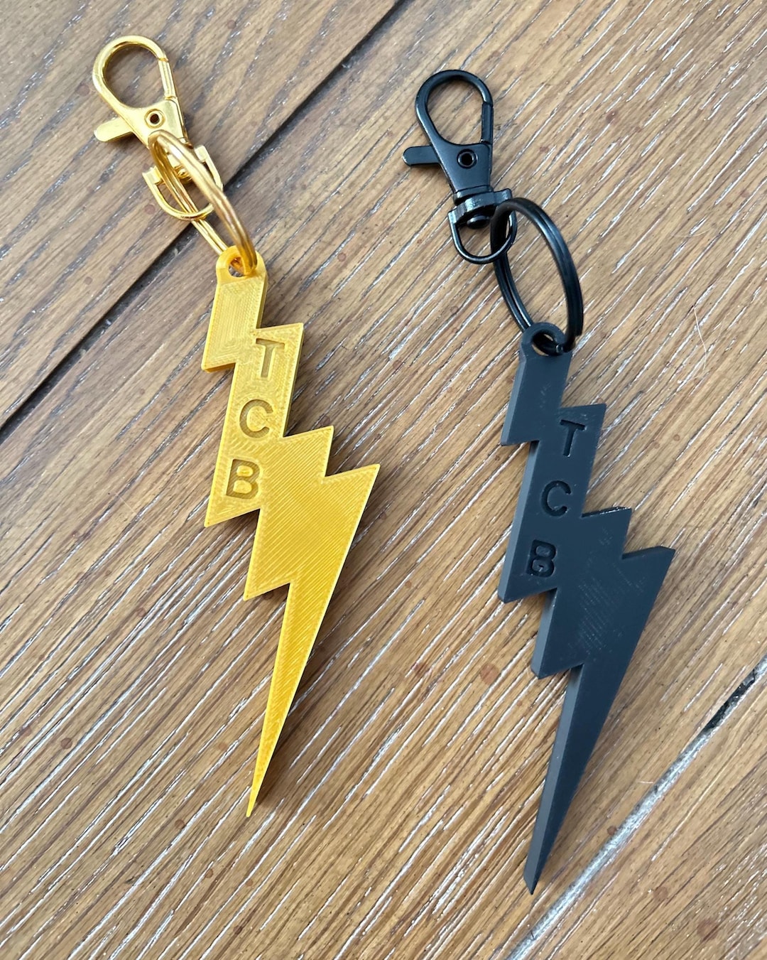 Lightning Bolt Keychain Clip – Black or Gold – Rock & Roll Style Bag ...