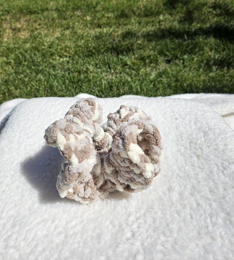 Chunky Tan and White Srunchie, Crochet Scrunchie, Hair Accessories ...
