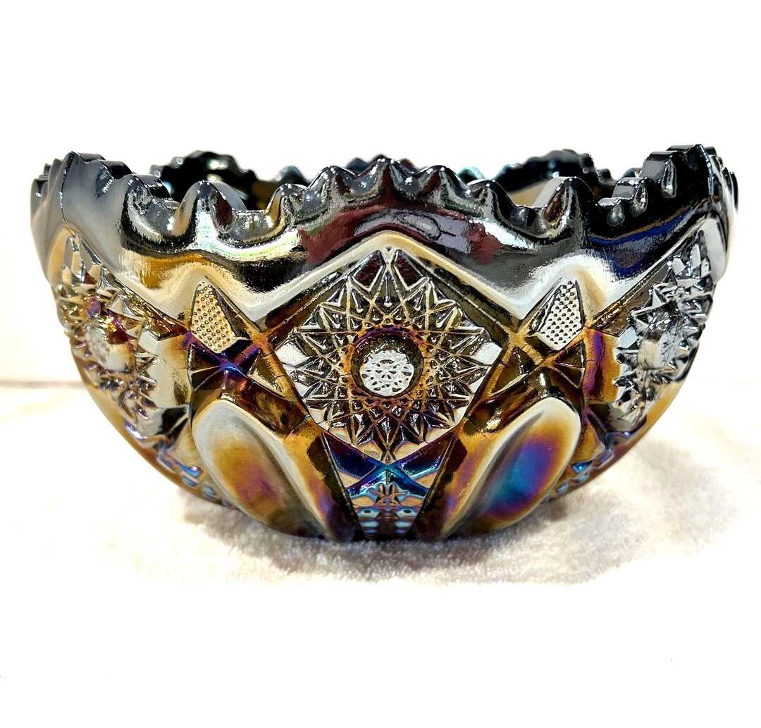 Vintage L.E. Smith Carnival Glass Bowl Quintec Pattern Smoke Iridescent ...