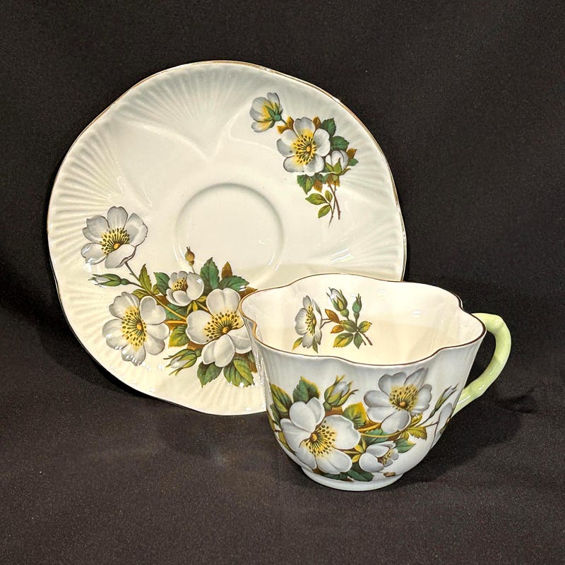 Vintage Shelley Tea Cups - Etsy