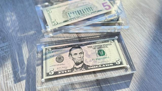 Single Bank Note Magnet Clear Acrylic Frame Money Holder Currency ...
