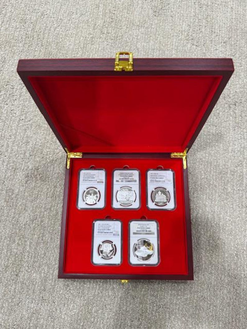 Wooden 5-coin Display Case – NGC Collector Box - Etsy