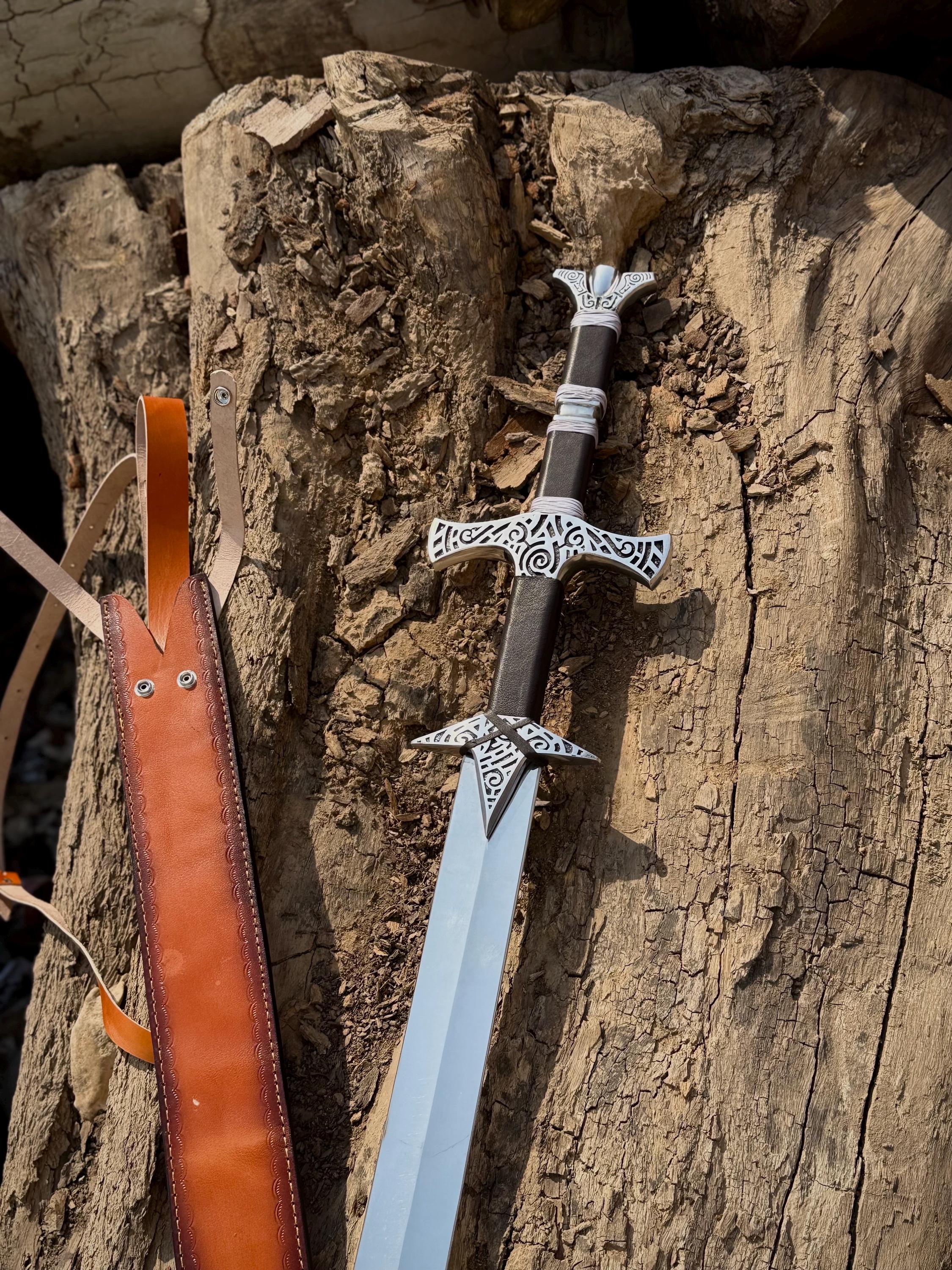 Custom Hand Forged Remarkable Deadra Skyrim Oblivion Warrior Great ...